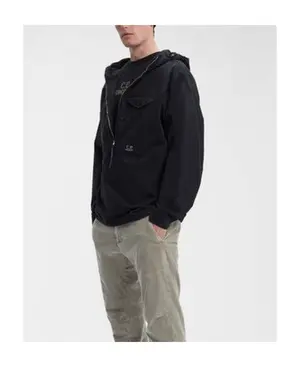 C.P. COMPANY Embroidered-logo Utility Windbreaker