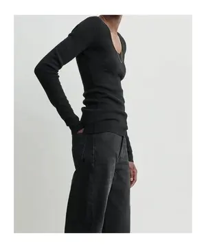 TOTEME Long-sleeved Knitwear - Black