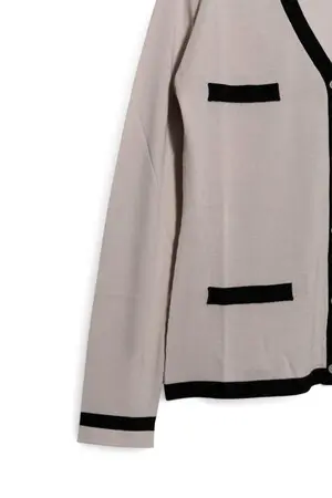 Max Mara V-neck Buttoned Cardigan With Long Sleeves