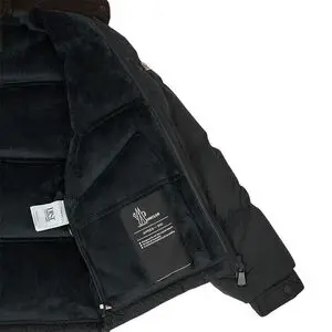 Moncler Sernur Quilted Down Jacket