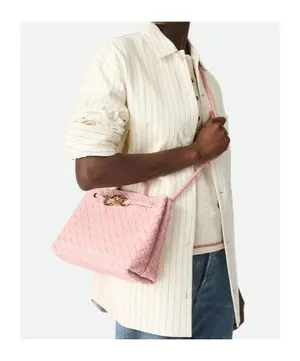 Bottega Veneta Small Andiamo Woven Bag - Rosy