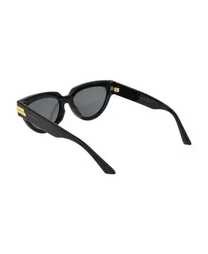 Bottega Veneta Cat Eye Sunglasses - Gray