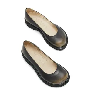 Loewe Blaze Ballerina In Bi-colour Brushed-off Calfskin