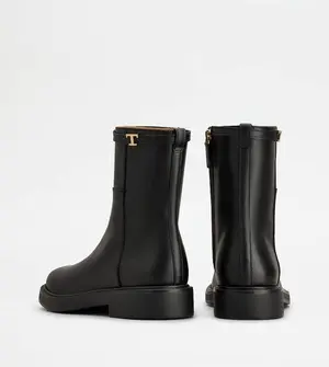 TOD'S Calfskin Leather Ankle Boots With T Timeless Logo Detail