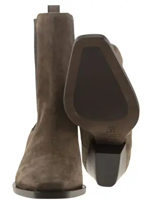 Brunello Cucinelli Pointed Toe Ankle Boots With Elastic Inserts