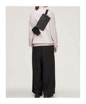 Y3 Sling Bag With Magnetic Flap Cargo Pocket - Black