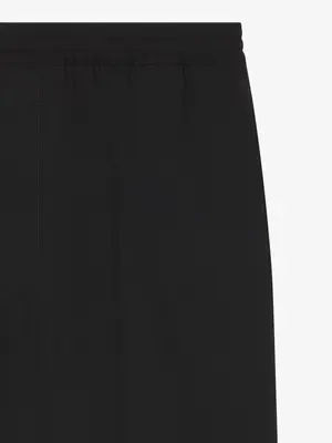 Givenchy Elasticated Waist Bermuda Shorts With 4g Logo - Black