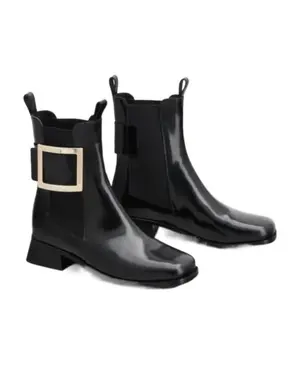 ROGER VIVIER Très Vivier Metal-buckled Chelsea Boots
