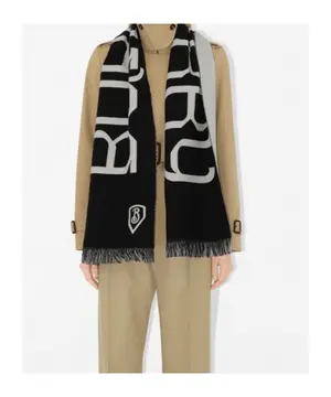 Burberry Logo Jacquard Frayed-edge Scarf - Black