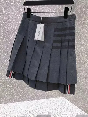 Thom Browne Pleated 4-bar Stripe Knee-length Skirt - Medium Gray