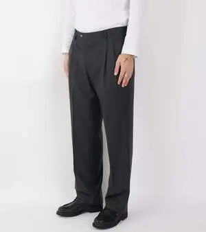 Auralee Super Light Wool Two-tuck Slacks Charcoal