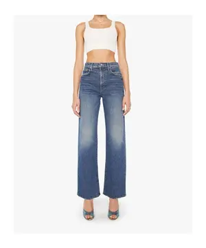 MOTHER The Lasso Sneak Distressed Jeans - Blue