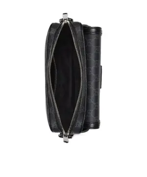 Gucci Gg Supreme Crossbody Bag - Black