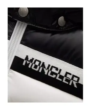 Moncler Nurow Down Gilet With Removable Hood