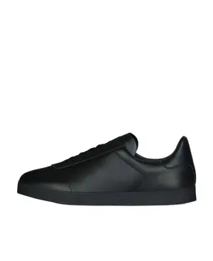 Givenchy Logo Debossed Town Sneakers - Black