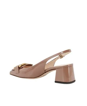 TOD'S Square Toe Pumps With Engraved Logo Detail - Brown
