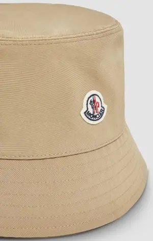 Moncler Logo Patch Bucket Hat - Light Brown