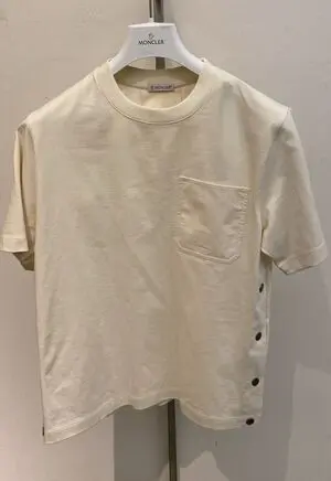 Moncler Logo Patch Crewneck T-shirt - White