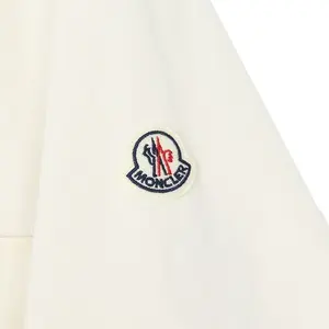 Moncler Logo Patch Crewneck T-shirt - White