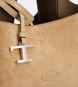 TOD'S Logo Embossed Tote Bag - Brown