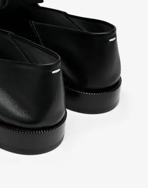 MAISON MARGIELA Tabi Loafers - Black