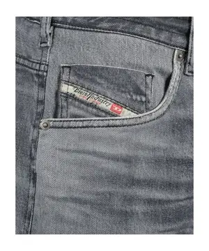 DIESEL® D-krooley 2030 Joggjeans - Denim