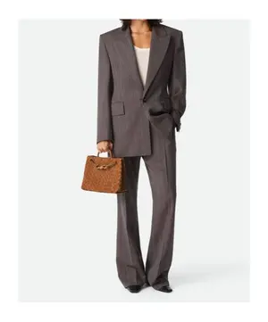 Bottega Veneta Andiamo Small Top Handle Bag - Amber