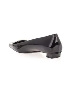 ROGER VIVIER Belle Buckled Ballerina Flats - Black