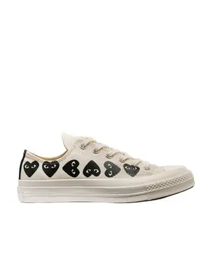 CONVERSE X COMME DES GARONS PLAY Low Top Sneakers With Heart Logo - Nude