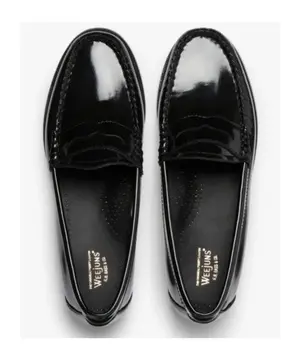 G.H. BASS  CO Easy Weejuns Larson Loafers