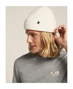 GOLDEN GOOSE Ribbed Beanie With Star Patch
