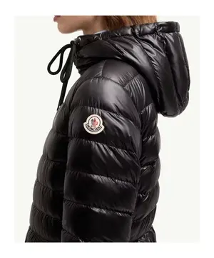 Moncler Jasmin Zip-up Quilted Jacket - Black