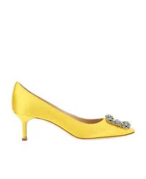 Manolo Blahnik Hangisi Embellished Satin Pumps - Yellow