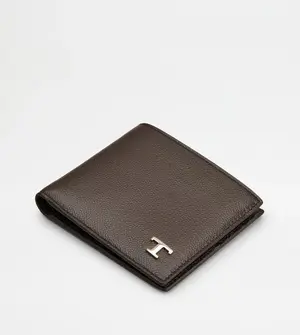 TOD'S Pebbled Leather Wallet - Brown