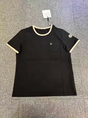 Moncler Embroidered Logo Crewneck T-shirt - Black