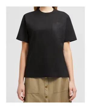 Moncler Logo Detailed Pocket T-shirt - Black
