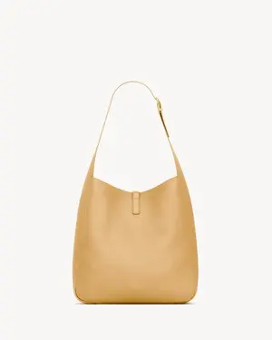 Saint Laurent Le 5 À 7 Logo Plaque Large Shoulder Bag - Nude