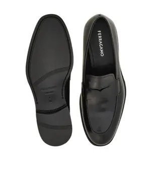FERRAGAMO Penny Loafer - Black