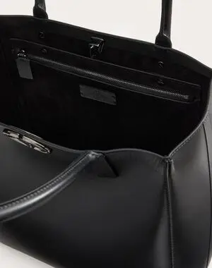Valentino Garavani Vlogo Signature Medium Tote Bag