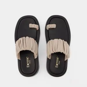ELLEME PARIS Amor Platform Sandals