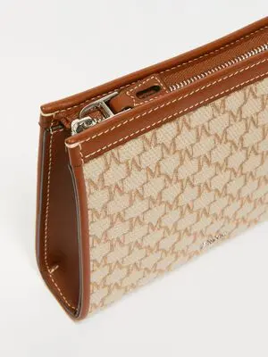 Max Mara Logo Plaque Zip-up Clutch Bag