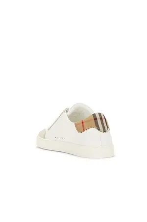 Burberry Round-toe Lace-up Sneakers - White