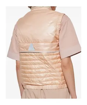 Moncler Logo Patch Padded Gilet - Pink
