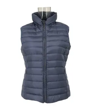Max Mara Sleeveless Quilted Down Vest - Blue