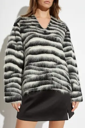 Marc Jacobs Zebra Pattern V-neck Jumper - Grey