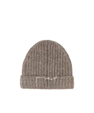 MAISON MARGIELA Knitted Beanie - Gray
