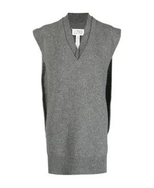 MAISON MARGIELA Rib-knitted V-neck Sleeveless Jumper - Gray