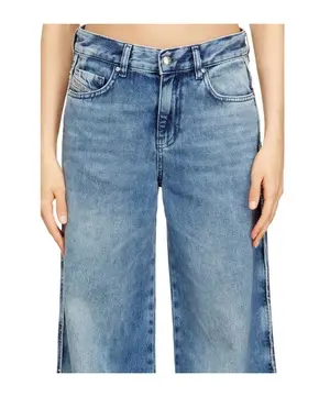 DIESEL® 1978 D-akemi Flared Jeans - Medium Blue