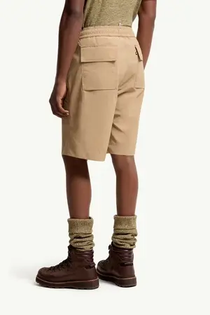 Moncler Logo Patch Cargo Shorts - Beige