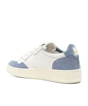 AUTRY Medalist Low Top Sneakers - White